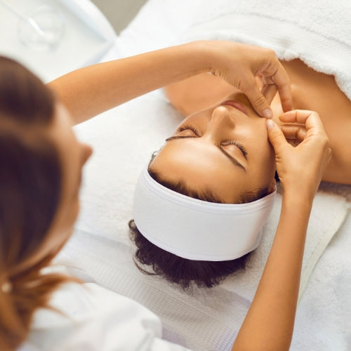 ¿Qué son los peelings faciales y cuándo hacerte uno? – Dermamedina